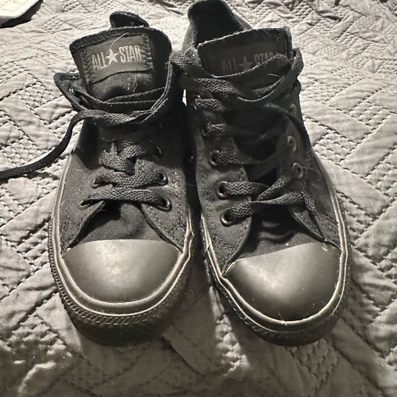 Vans | Shoes | All Black Vans Mens 65 Womens 85 | Poshmark
